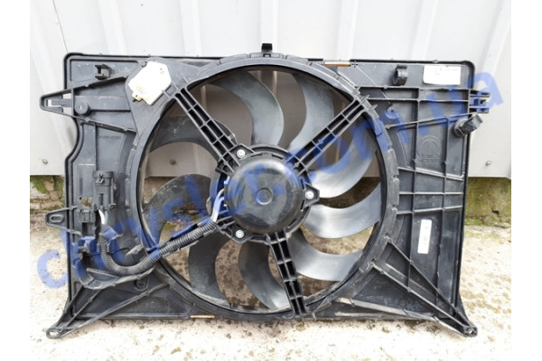 Купити 68248150AA Вентилятор охолодження FIAT 500X - Chrysler