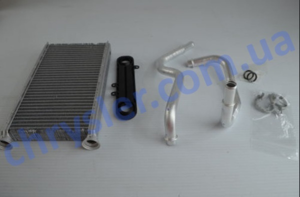 Купити 68003993AA Радіатор обігрівача DODGE NITRO - Chrysler